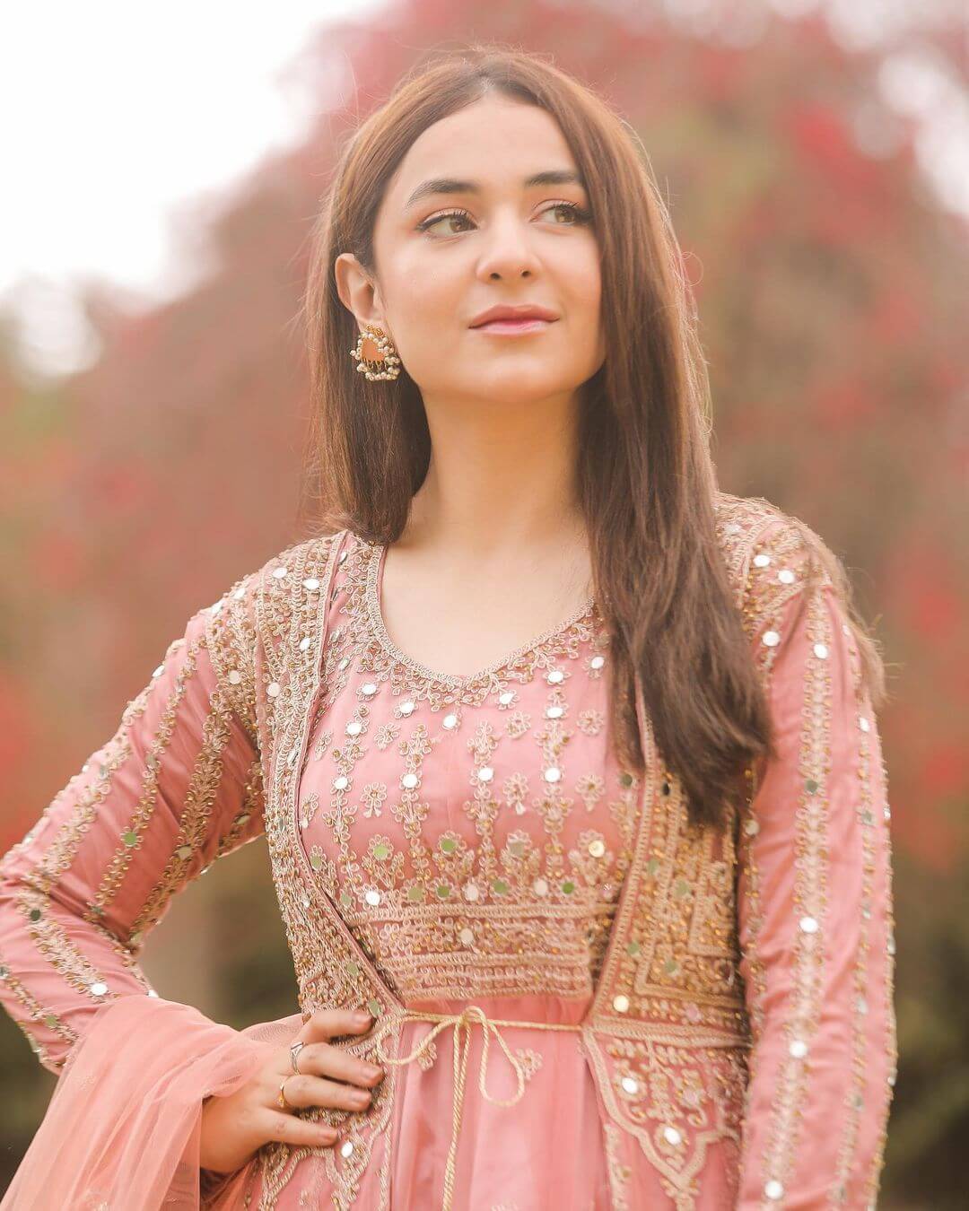 Top 10 Pakistani Actress - PakFeed